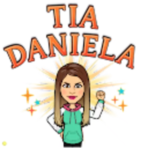 Daniela Fica Profe Social